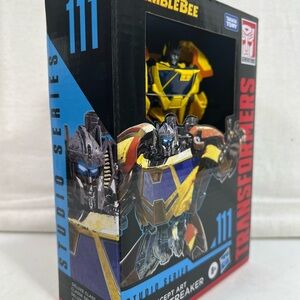 Hasbro | Toys | Transformers Hasbro Bumblebee Studio Series Deluxe ...